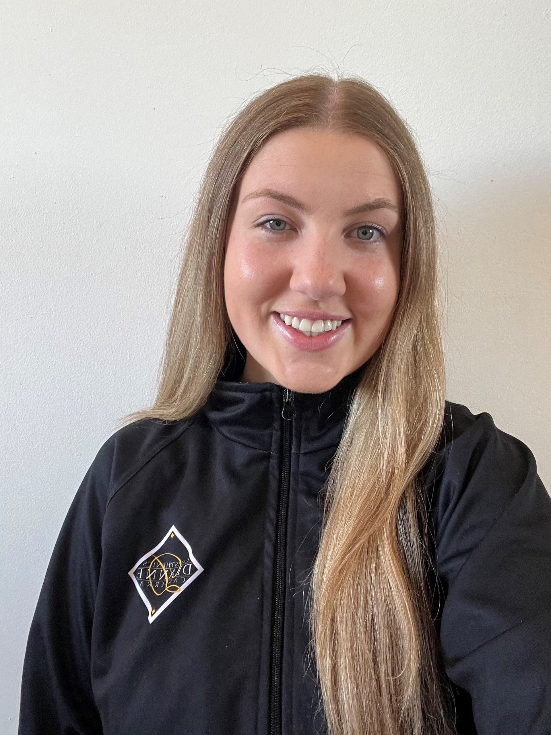 Inters – Deanne Calisthenics Club